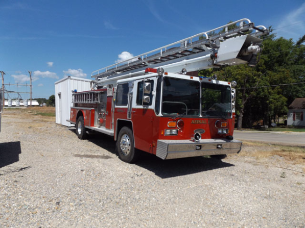 1981 E-One 55' Stratosphere | Used Truck Details